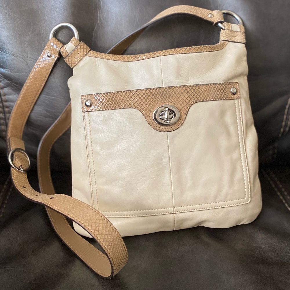 Coach Penelope Leather Crossbody Bag - Gem